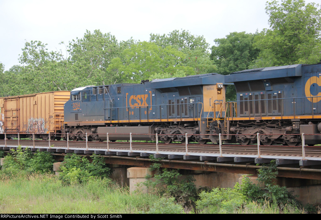 CSX Q140
